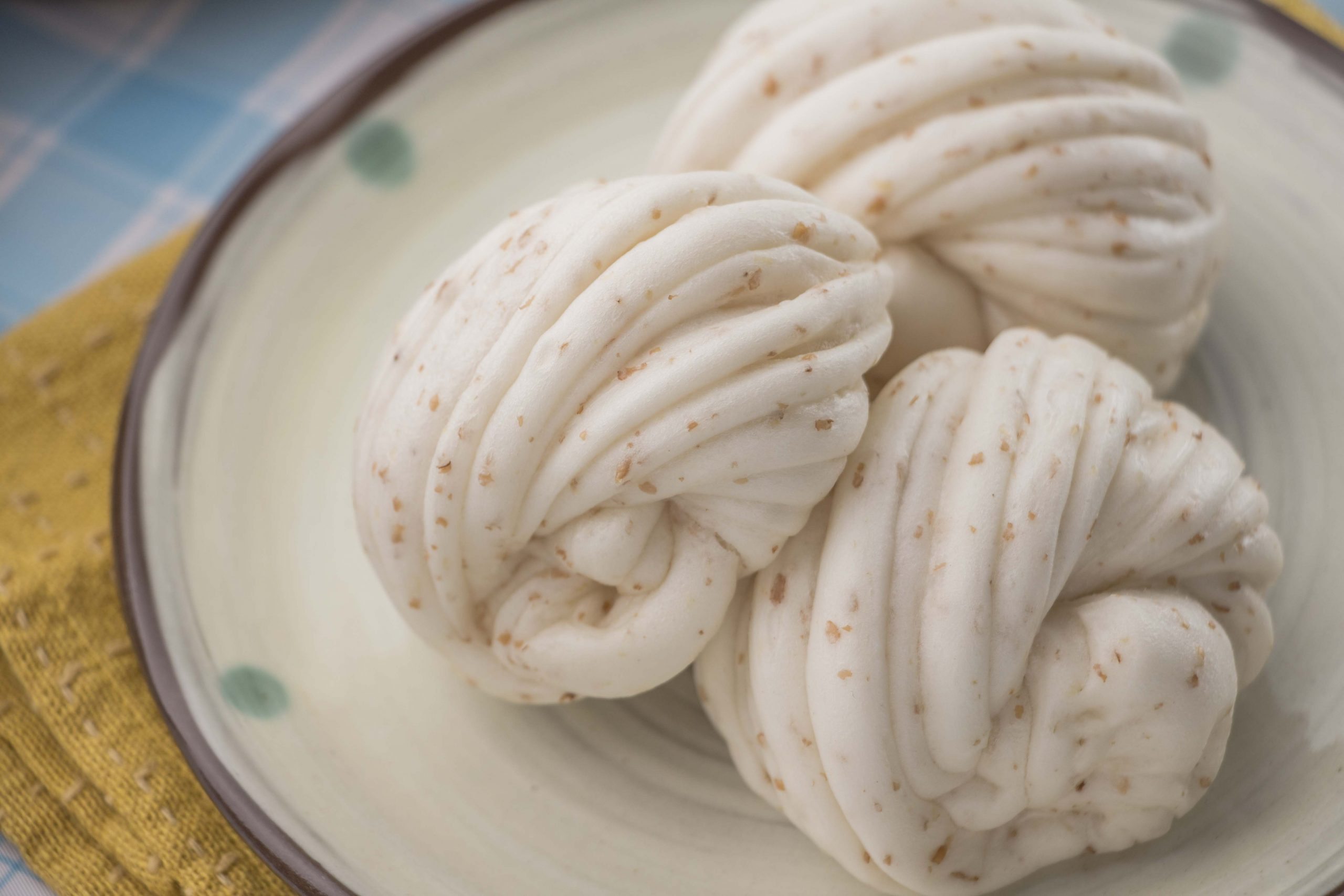 Steamed Twisted Rolls 稻香花卷 Brand : Homey - Homey - Li-ter